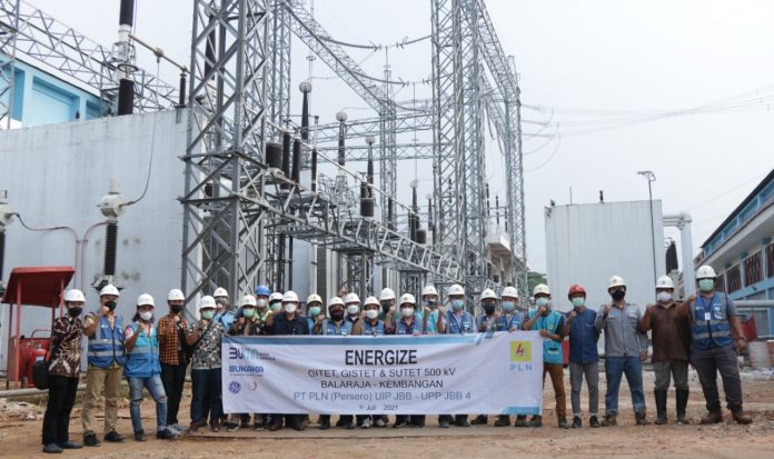 Ini Transmisi SUTET Pertama dengan Desain Tower Terbaru • Petrominer