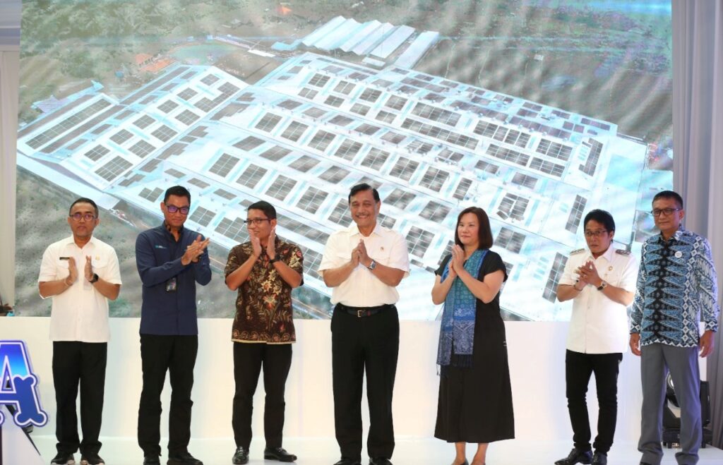 PLTS Atap Danone-AQUA Kian Perkuat Presidensi G20 Indonesia • Petrominer